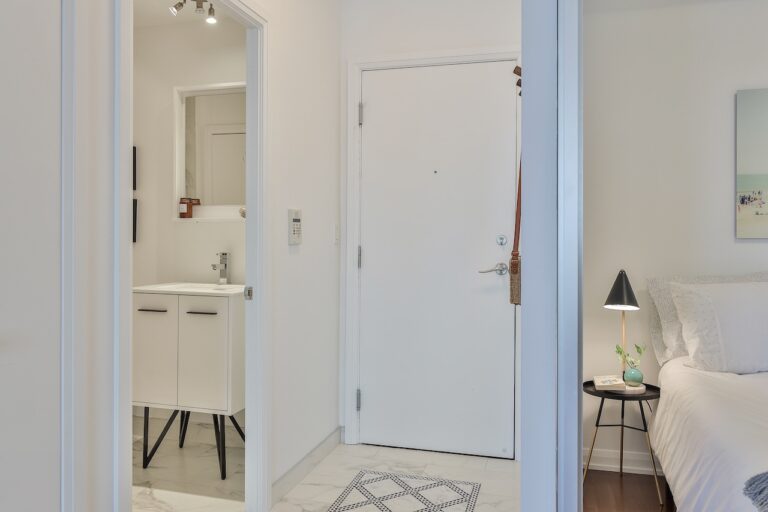 809-18 Beverley St | For Sale | Fox Marin