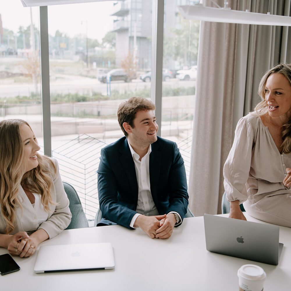 How Much Does it Cost to Hire a Rental Agent in Toronto | Fox Marin